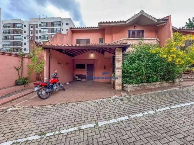 Casa / Sobrado em Condomínio para Venda em Cotia/SP Granja Viana 3 Quartos
