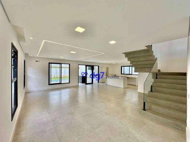 Casa / Sobrado em Condomínio para Venda em Cotia/SP Granja Viana 3 Quartos