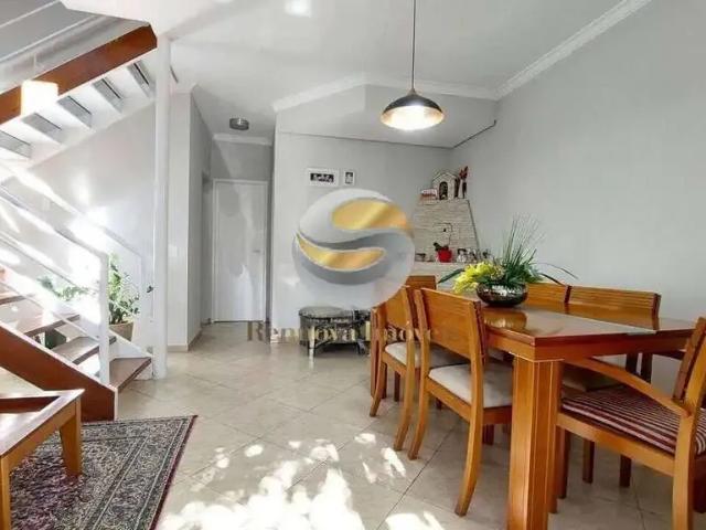 Casa / Sobrado em Condomínio para Venda em Cotia/SP Granja Viana 3 Quartos
