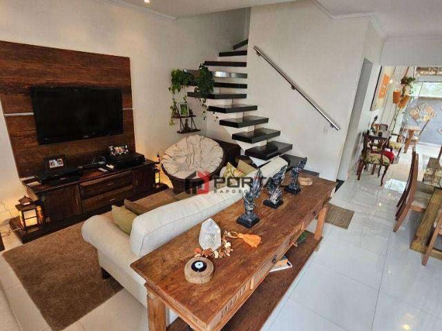 Casa / Sobrado em Condomínio para Venda em Cotia/SP Granja Viana 3 Quartos