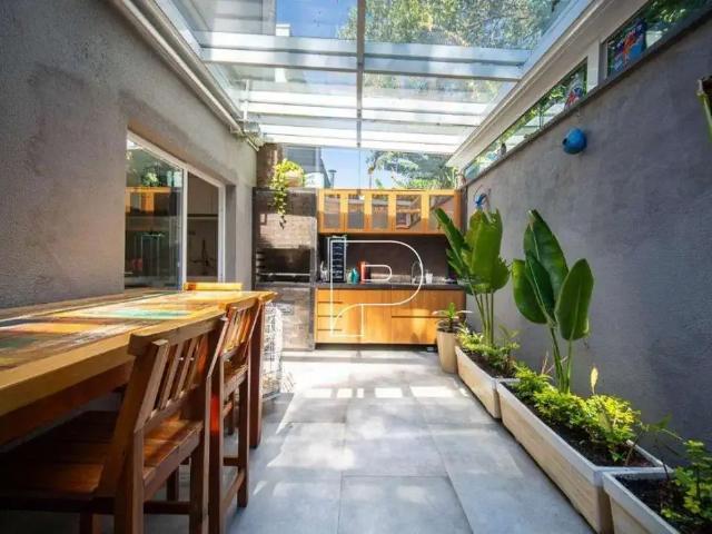 Casa / Sobrado em Condomínio para Venda em Cotia/SP Granja Viana 3 Quartos