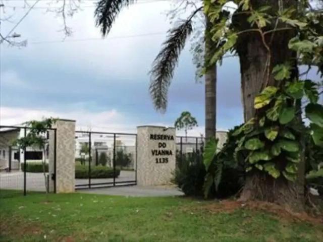 Casa / Sobrado em Condomínio para Venda em Cotia/SP Granja Viana 4 Quartos