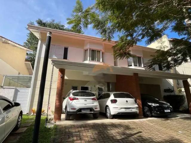 Casa / Sobrado em Condomínio para Venda em Cotia/SP Granja Viana 4 Quartos