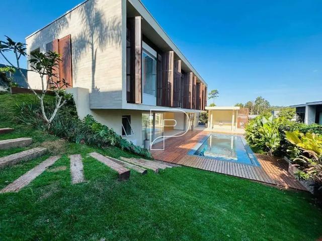 Casa / Sobrado em Condomínio para Venda em Cotia/SP Granja Viana 4 Quartos