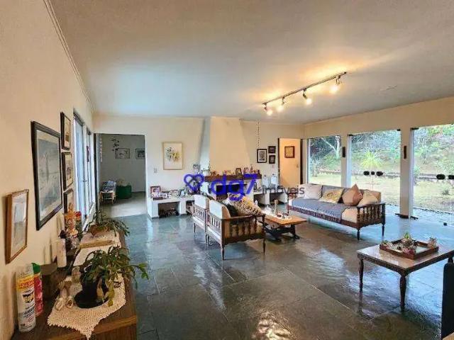 Casa / Sobrado em Condomínio para Venda em Cotia/SP Granja Viana 4 Quartos