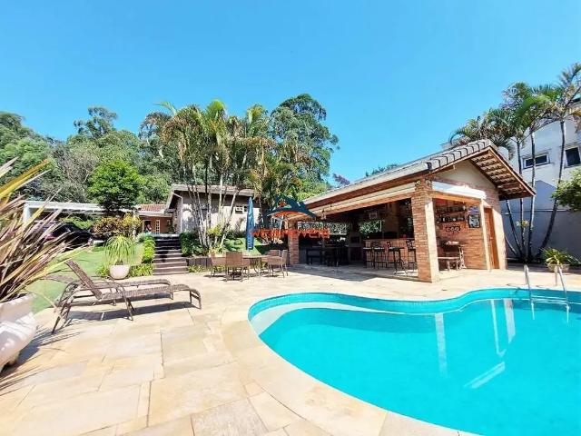 Casa / Sobrado em Condomínio para Venda em Cotia/SP Granja Viana 5 Quartos