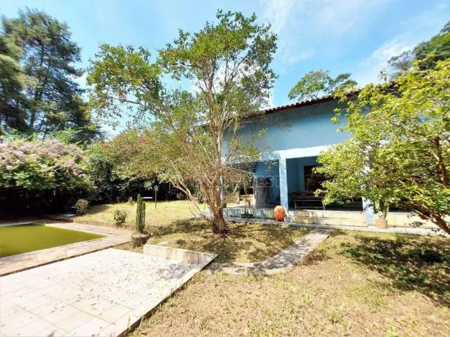 Casa / Sobrado em Condomínio para Venda em Cotia/SP Granja Viana 5 Quartos