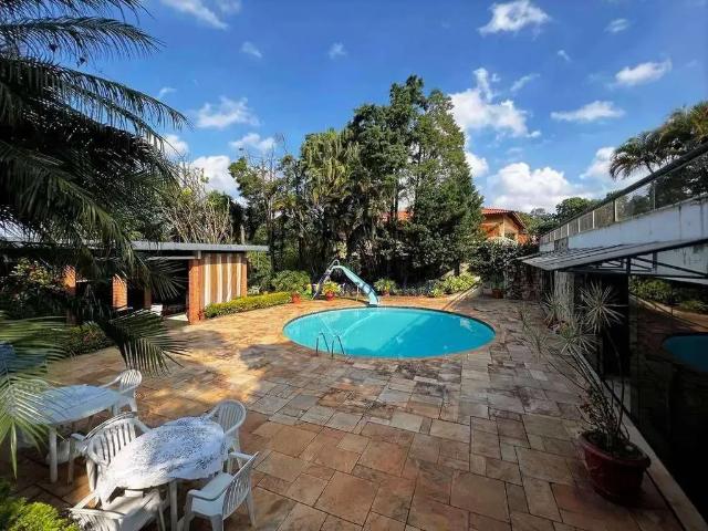 Casa / Sobrado em Condomínio para Venda em Cotia/SP Jardim Mediterrâneo 4 Quartos
