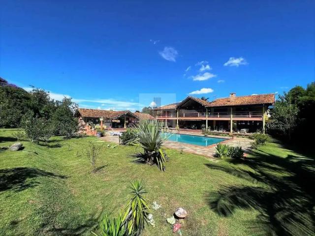 Casa / Sobrado em Condomínio para Venda em Cotia/SP Jardim Mediterrâneo 5 Quartos