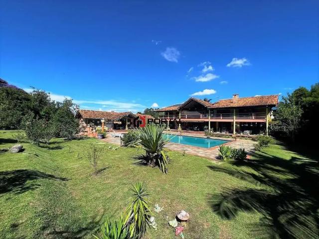Casa / Sobrado em Condomínio para Venda em Cotia/SP Jardim Mediterrâneo 5 Quartos