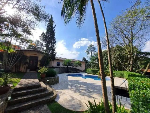 Casa / Sobrado em Condomínio para Venda em Cotia/SP Jardim Mediterrâneo 5 Quartos