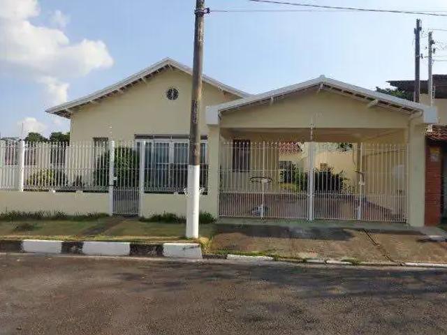 Casa / Sobrado em Condomínio para Venda em Cotia/SP Jardim Nomura 4 Quartos