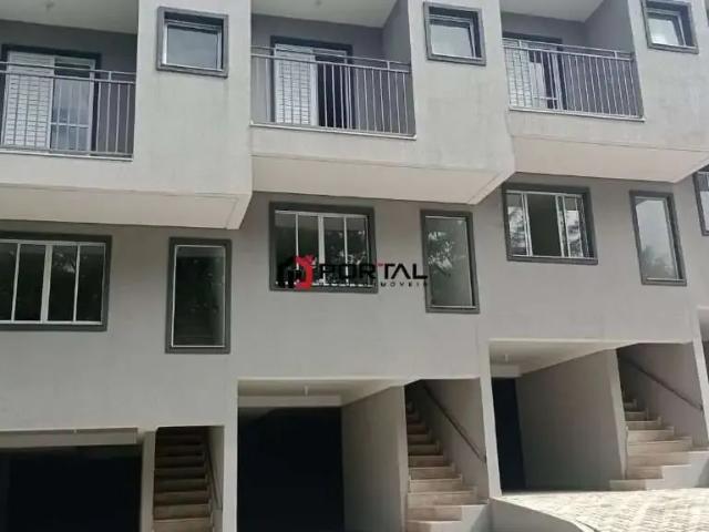 Casa / Sobrado em Condomínio para Venda em Cotia/SP Granja Viana 2 Quartos