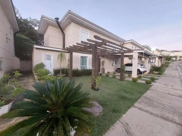 Casa / Sobrado em Condomínio para Venda em Cotia/SP Jardim da Glória 4 Quartos