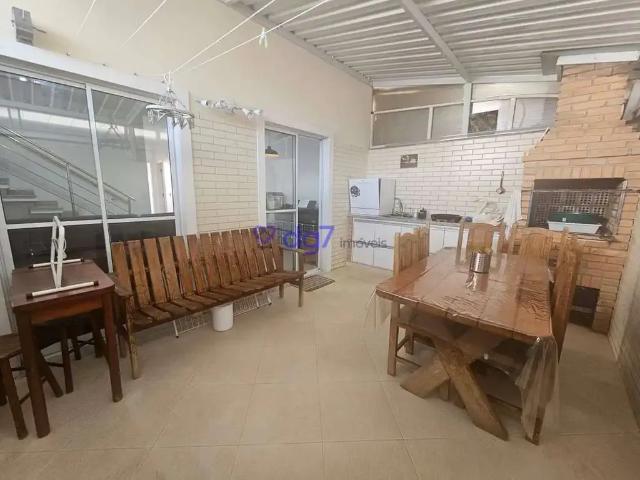 Casa / Sobrado em Condomínio para Venda em Cotia/SP Jardim da Glória 3 Quartos