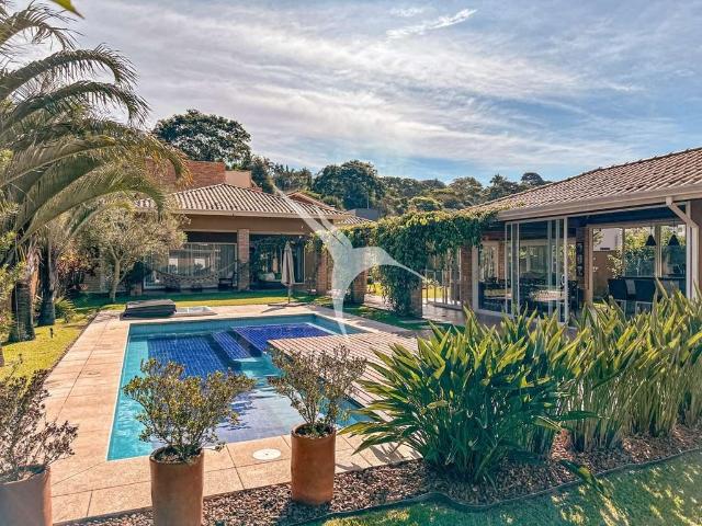 Casa / Sobrado em Condomínio para Venda em Cotia/SP Jardim dos Ipês 4 Quartos