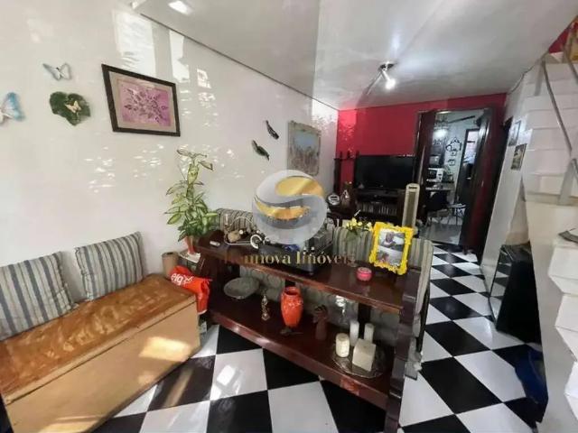 Casa / Sobrado em Condomínio para Venda em Cotia/SP Jardim Guerreiro 2 Quartos