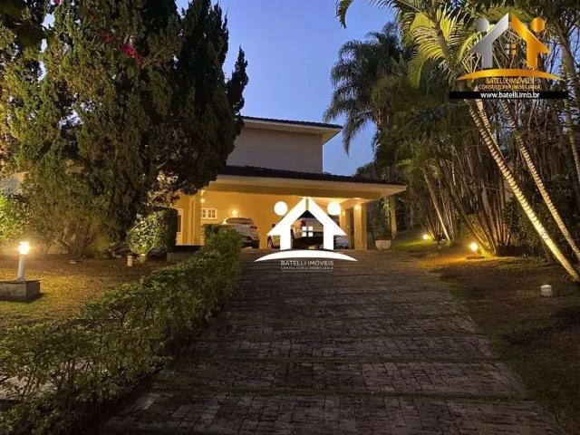 Casa / Sobrado em Condomínio para Venda em Cotia/SP Jardim Passárgada I 4 Quartos