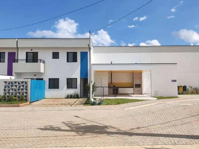Casa / Sobrado em Condomínio para Venda em Cotia/SP Jardim Petrópolis 2 Quartos