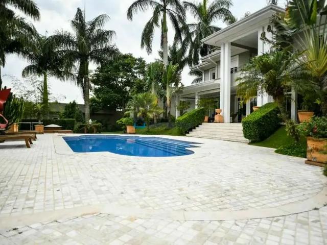 Casa / Sobrado em Condomínio para Venda em Cotia/SP Jardim Torino 5 Quartos