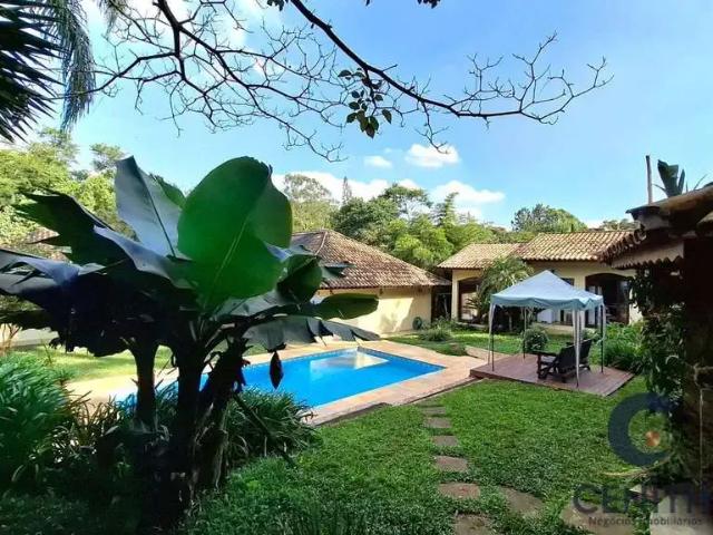 Casa / Sobrado em Condomínio para Venda em Cotia/SP Jardim Torino 5 Quartos