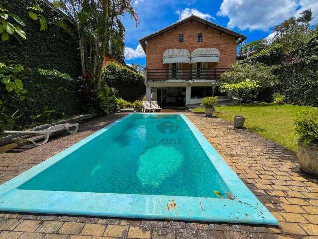 Casa / Sobrado em Condomínio para Venda em Cotia/SP Palos Verdes 4 Quartos