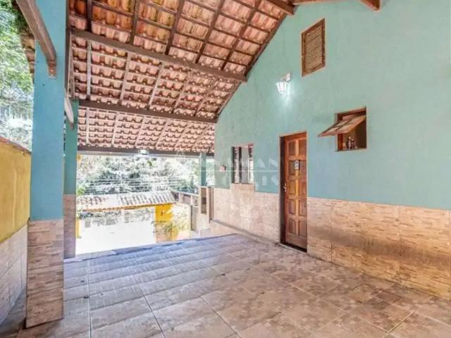 Casa / Sobrado em Condomínio para Venda em Cotia/SP Parque das Rosas 3 Quartos