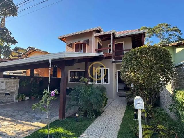 Casa / Sobrado em Condomínio para Venda em Cotia/SP Parque das Rosas 3 Quartos