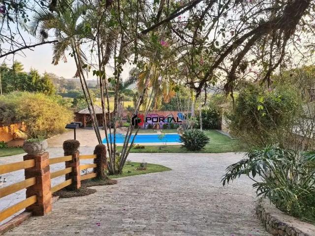 Casa / Sobrado em Condomínio para Venda em Cotia/SP Parque Dom Henrique 5 Quartos