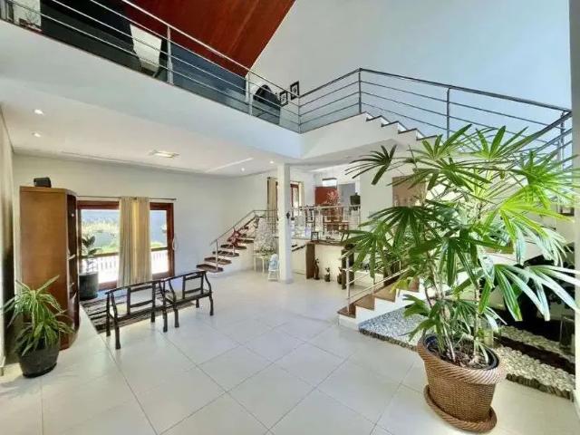 Casa / Sobrado em Condomínio para Venda em Cotia/SP Parque Dom Henrique 5 Quartos