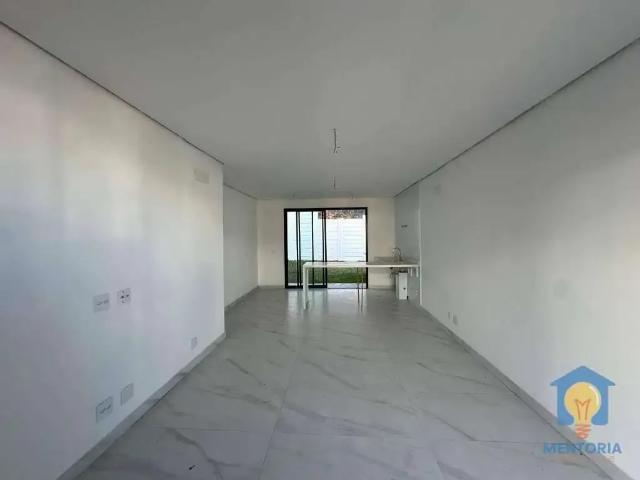 Casa / Sobrado em Condomínio para Venda em Cotia/SP Parque Rincão 4 Quartos