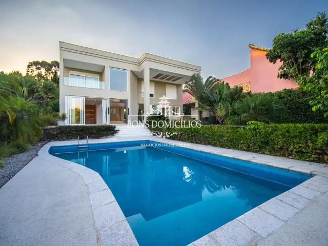 Casa / Sobrado em Condomínio para Venda em Cotia/SP Parque Rincão 4 Quartos