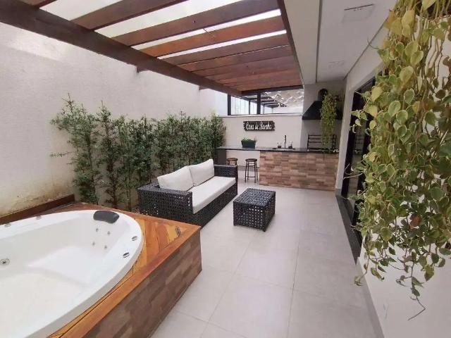 Casa / Sobrado em Condomínio para Venda em Cotia/SP Parque Rincão 4 Quartos
