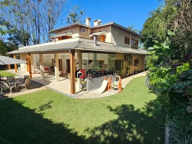 Casa / Sobrado em Condomínio para Venda em Cotia/SP Parque Rincão 5 Quartos