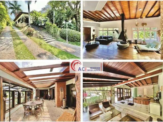 Casa / Sobrado em Condomínio para Venda em Cotia/SP Residencial Park 6 Quartos