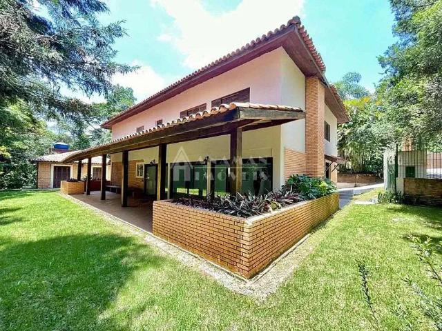 Casa / Sobrado em Condomínio para Venda em Cotia/SP Taboleiro Verde 7 Quartos