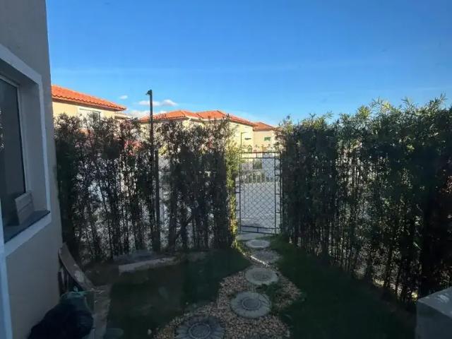 Casa / Sobrado em Condomínio para Venda em Cotia/SP Tijuco Preto 2 Quartos