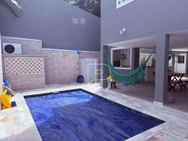 Casa / Sobrado em Condomínio para Venda em Cotia/SP Vila Santo Antônio 4 Quartos