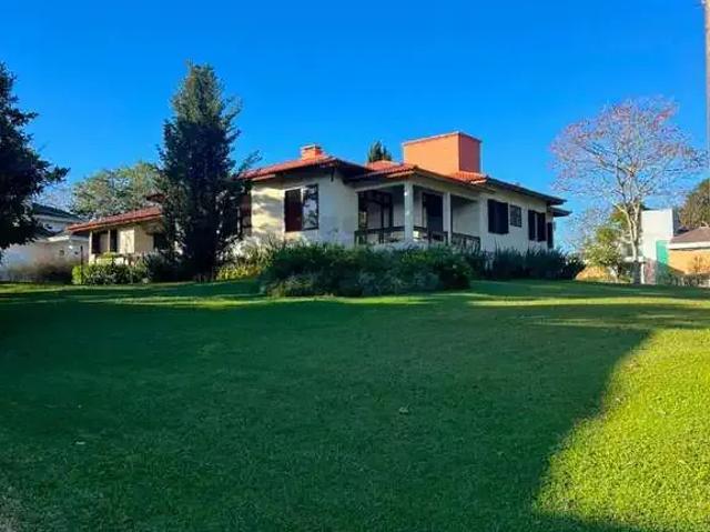 Casa / Sobrado em Condomínio para Venda em Criciúma/SC Primeira Linha 3 Quartos