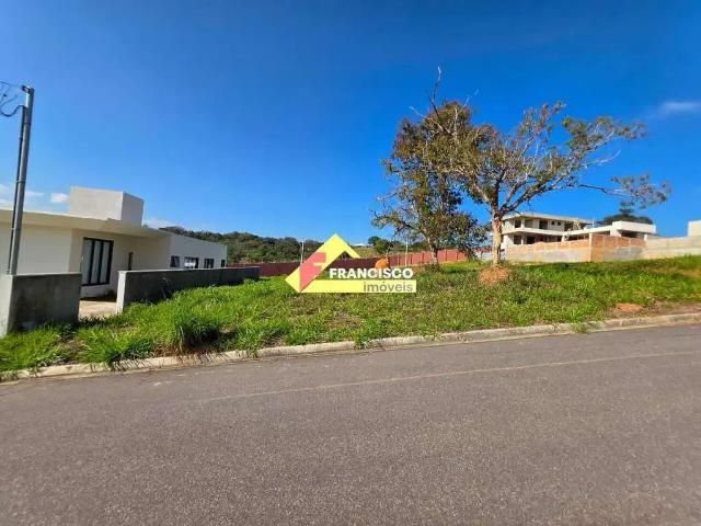Casa / Sobrado em Condomínio para Venda em Divinópolis/MG João Antônio Gonçalves