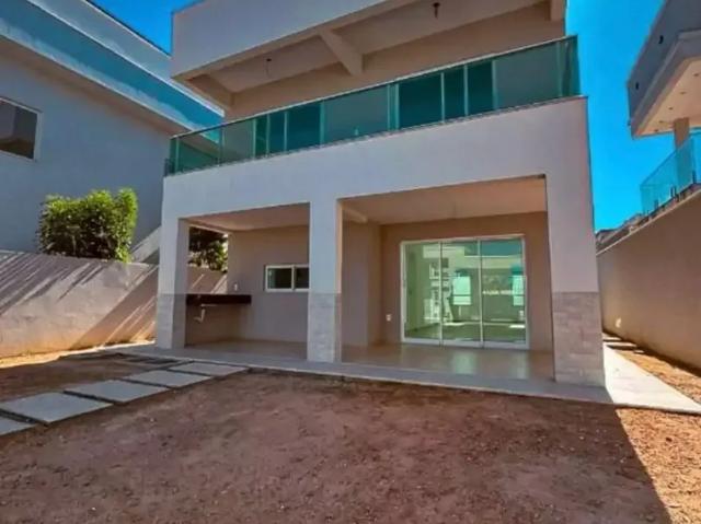 Casa / Sobrado em Condomínio para Venda em Eusébio/CE Centro
