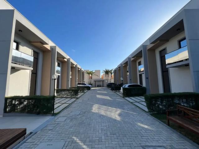 Casa / Sobrado em Condomínio para Venda em Eusébio/CE Coacu 3 Quartos
