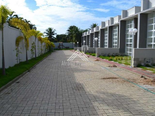 Casa / Sobrado em Condomínio para Venda em Eusébio/CE Coité 4 Quartos