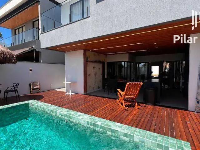 Casa / Sobrado em Condomínio para Venda em Eusébio/CE Eusebio 4 Quartos