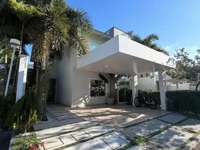 Casa / Sobrado em Condomínio para Venda em Eusébio/CE Pires Façanha 4 Quartos