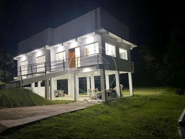 Casa / Sobrado em Condomínio para Venda em Embu Guaçu/SP Centro 3 Quartos