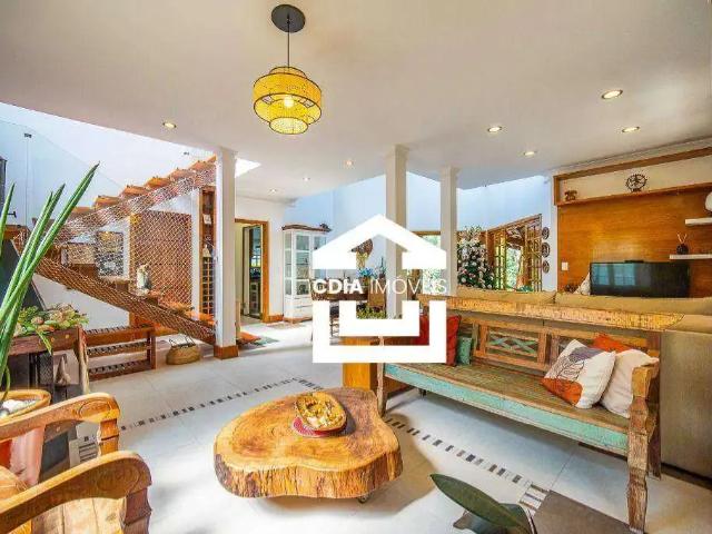 Casa / Sobrado em Condomínio para Venda em Embu das Artes/SP Granja Viana 3 Quartos