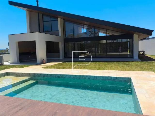 Casa / Sobrado em Condomínio para Venda em Embu das Artes/SP Granja Viana 4 Quartos