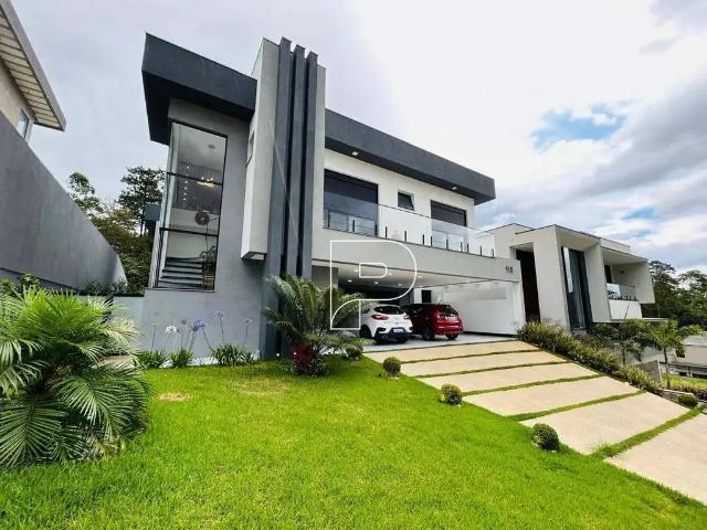 Casa / Sobrado em Condomínio para Venda em Embu das Artes/SP Granja Viana 4 Quartos