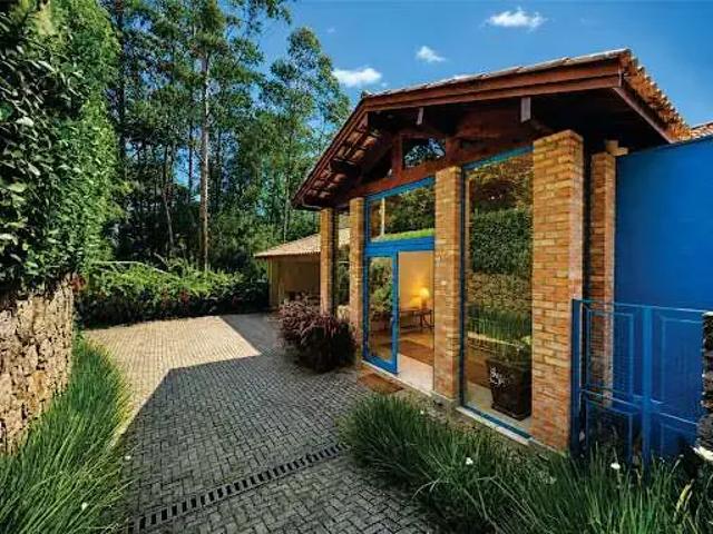 Casa / Sobrado em Condomínio para Venda em Embu das Artes/SP Granja Viana 4 Quartos